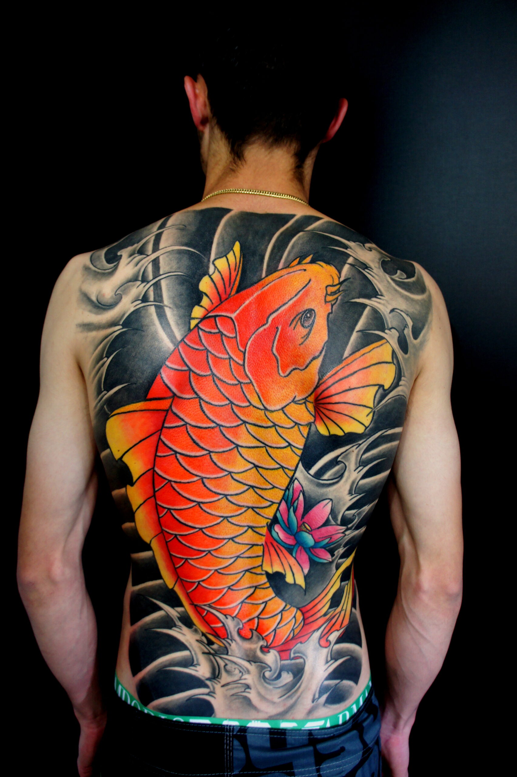 ティックトックで10万人が見た話題のタトゥースタジオ - ティックトックで10万人が見た話題のタトゥースタジオ